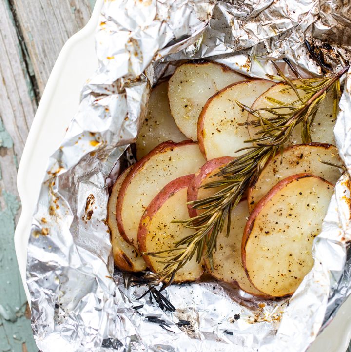 Grilled Rosemary Potato Packets - Sidewalk Shoes